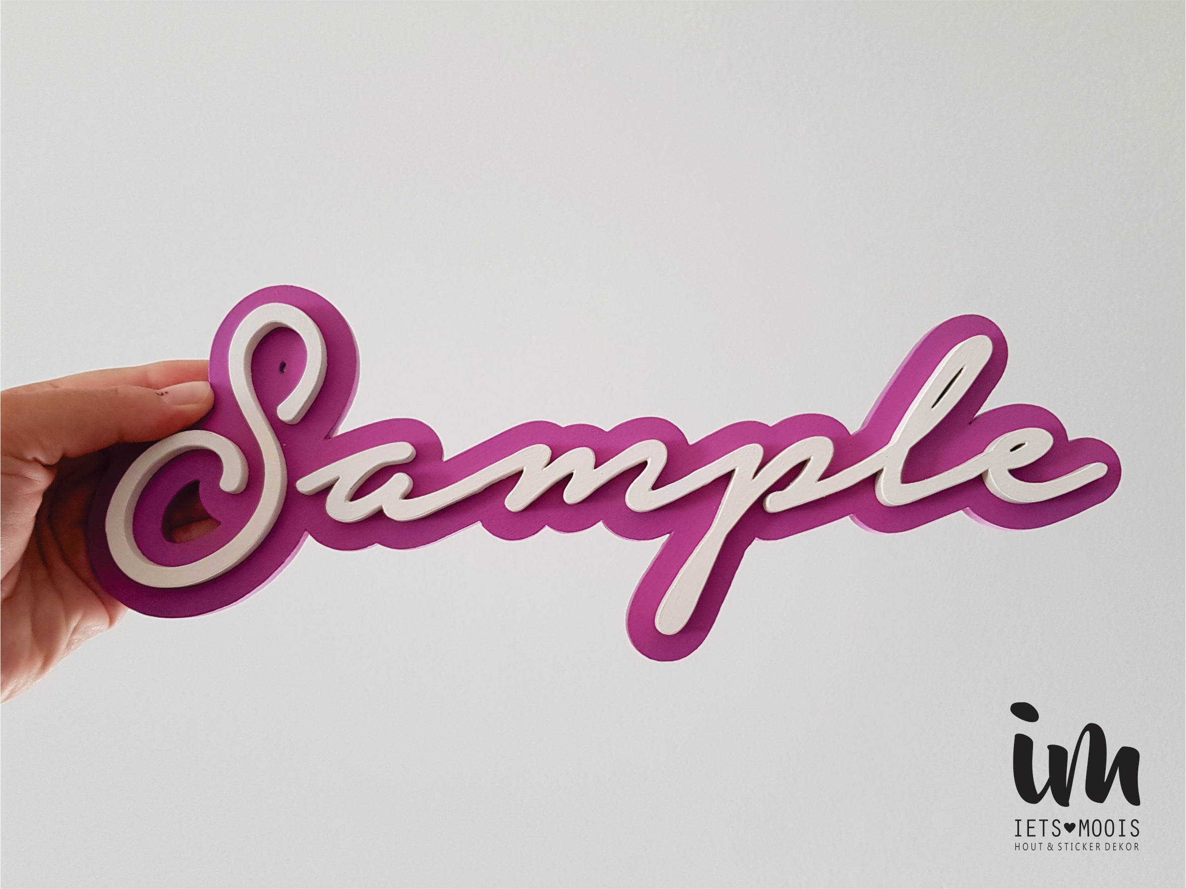 RAISED NAME - 6 – Iets Moois - Hout & Sticker Dekor